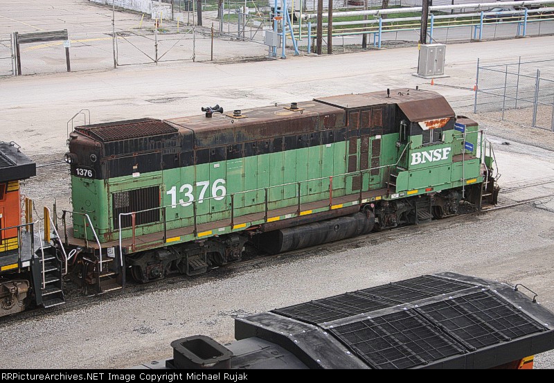 BNSF 1376